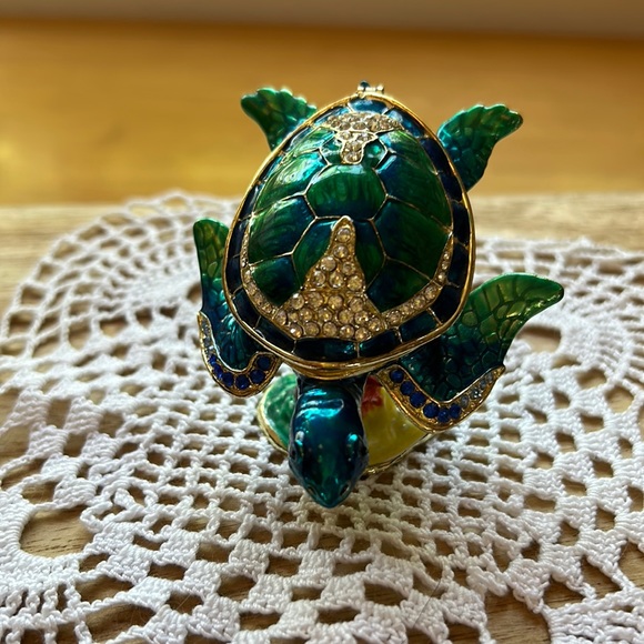 Jewelry | Sea Turtle Enamel Trinket Box With Rhinestones Unused ...